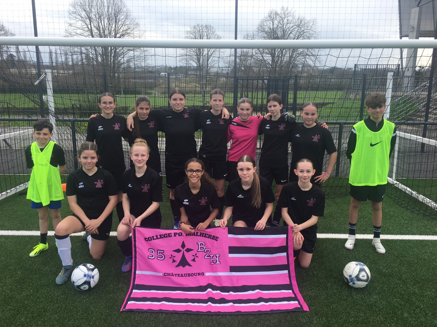 Finale régionale de Foot féminin - Collège Pierre-Olivier Malherbe